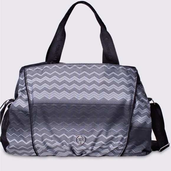 Ivivva | Bags | Ivivva Gym Bag Black And White Chevron | Poshmark